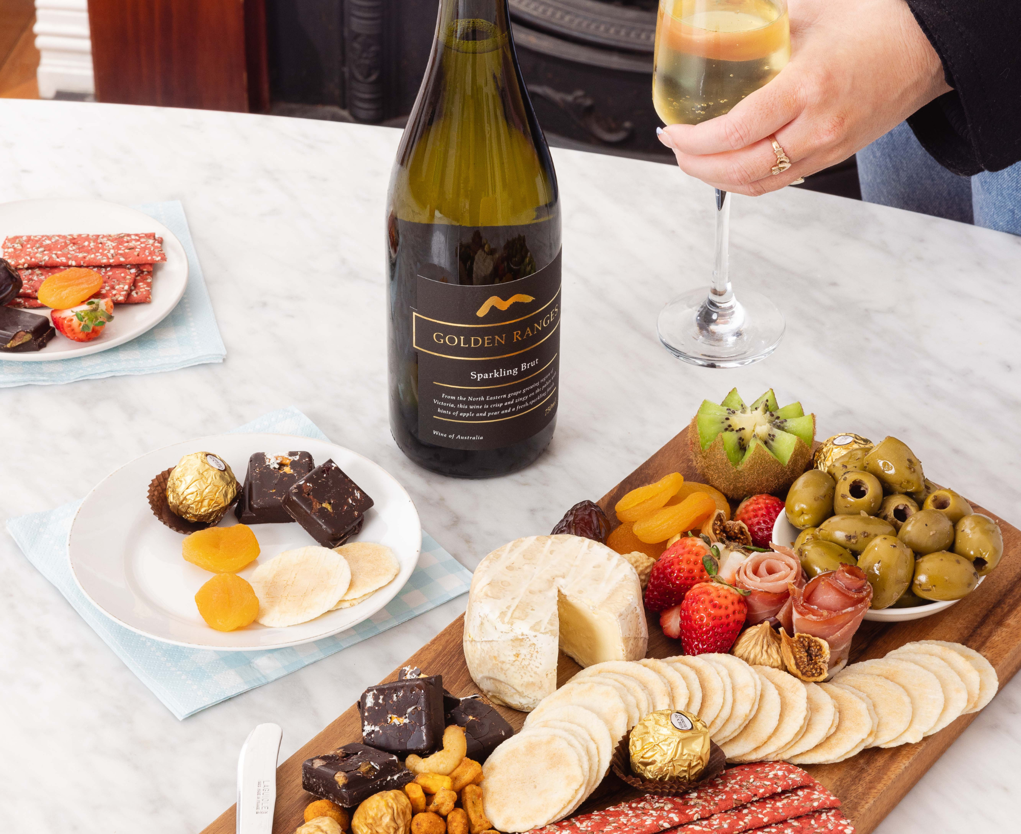 Hampers Melbourne | Free & Same Day Gift Delivery | The Complete Basketcase